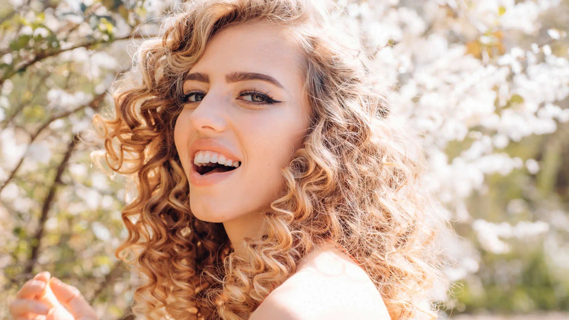 Curly Girl Method – Frequently Asked Questions – Wuli Grooming